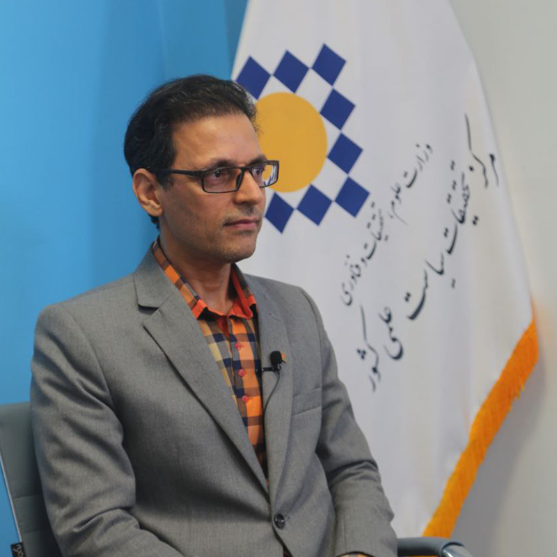 دکتر قاسم آزادی احمدآبادی - مؤسسه تحقیقات سیاست علمی کشور